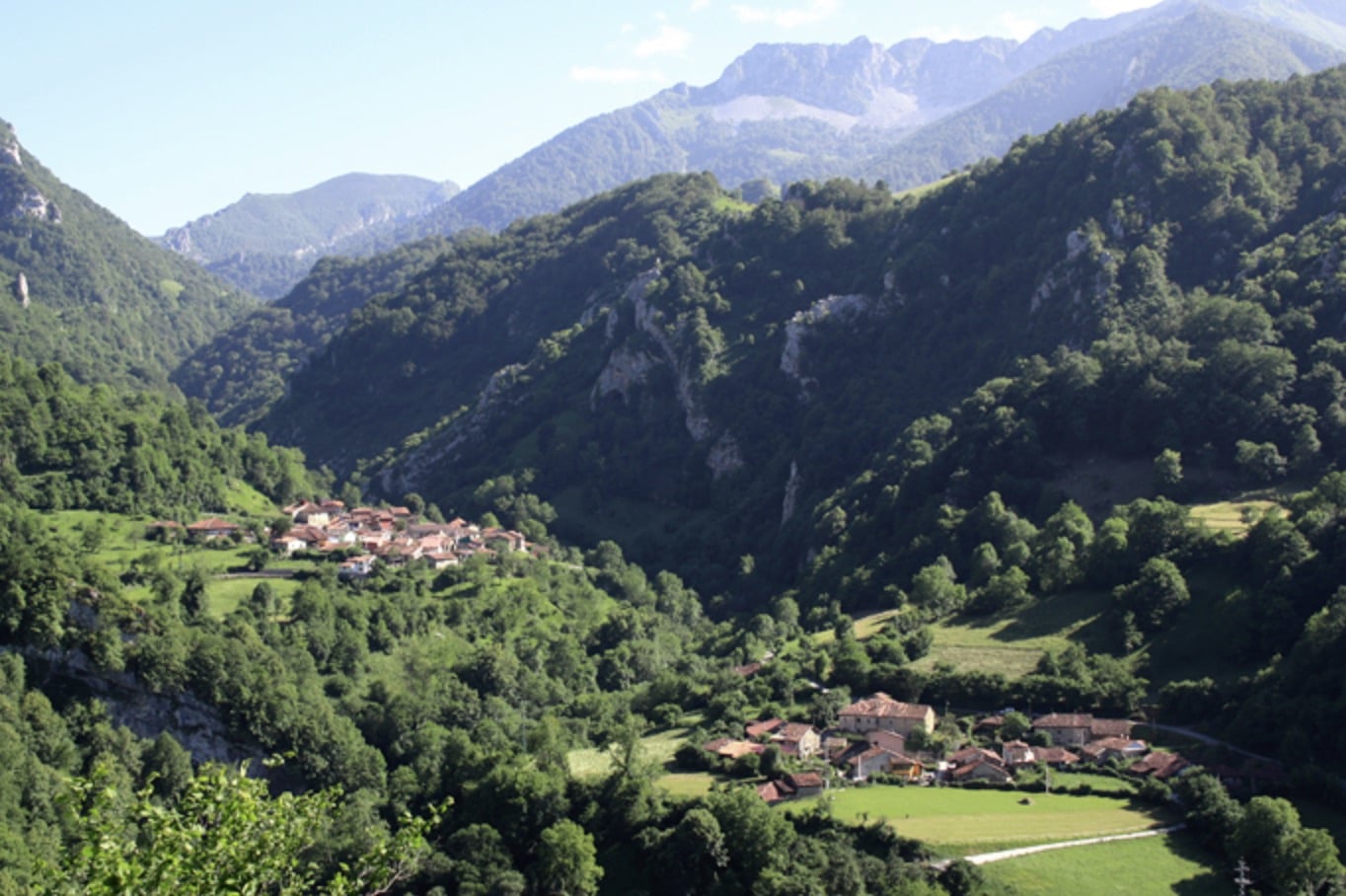 Qué ver en Ponga: 10 cosas imprescindibles que hacer